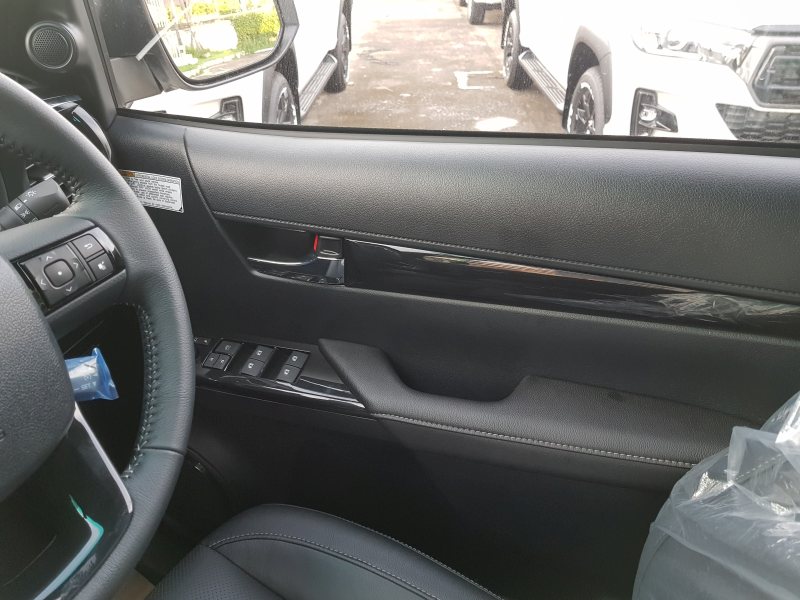 Toyota-Hilux-Revo-Rocco-white-driver-door - Toyota Hilux Revo Rocco ...